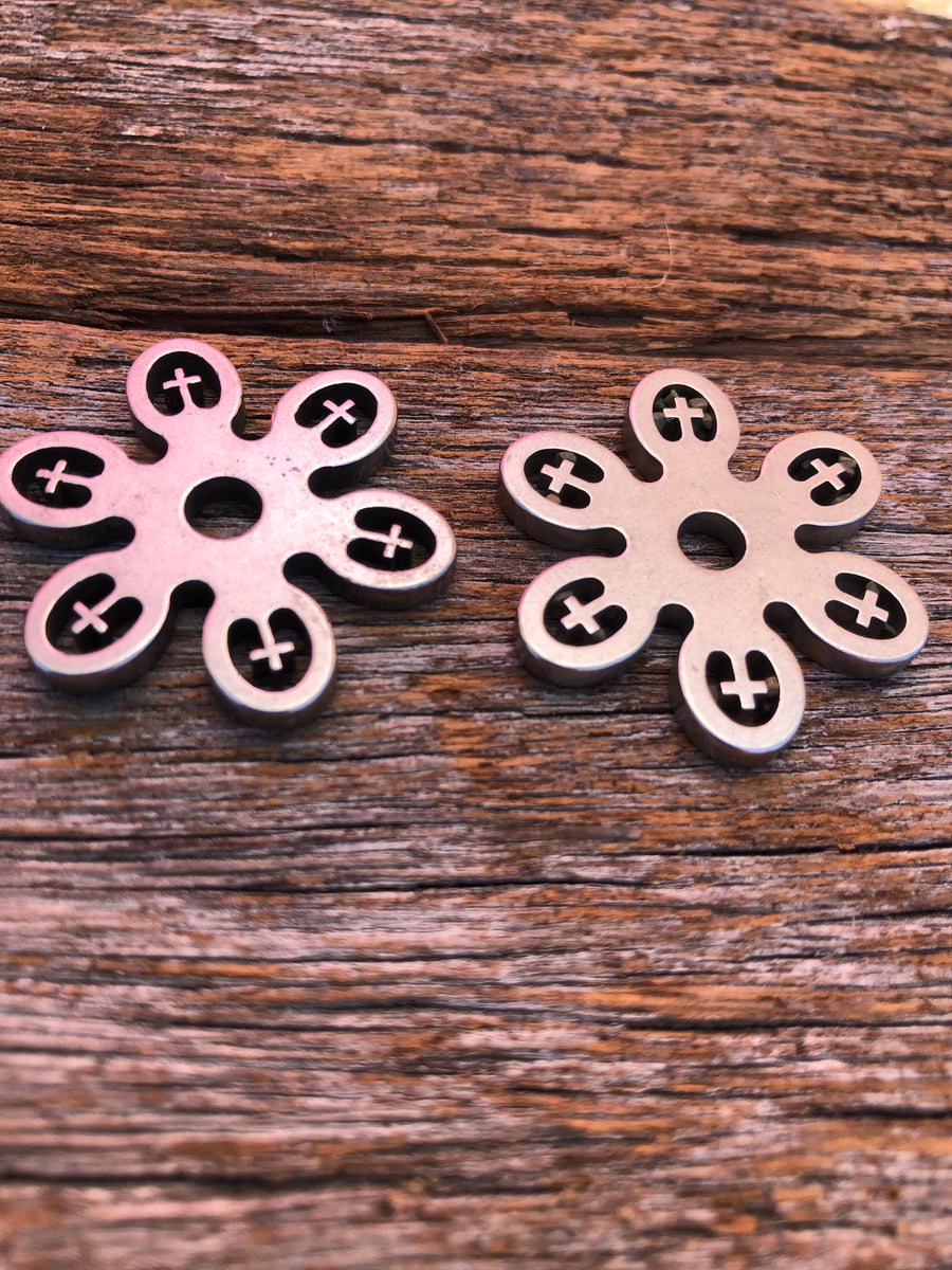 Dutton Spur Rowels - Crosses – The Cowboy's Closet